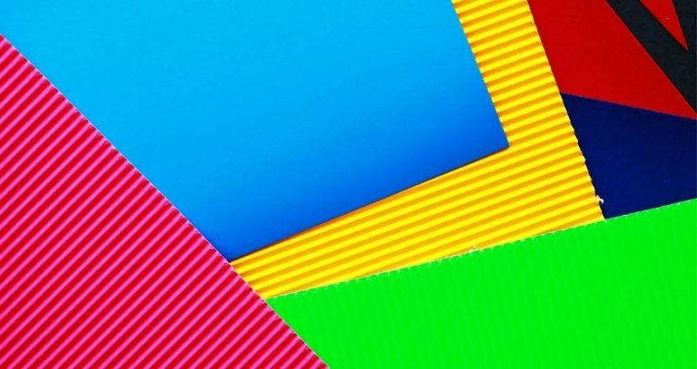 How to Laminate Paper and Cards - Quick Tips Guide - A Tutor