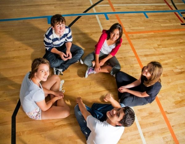 15 Team Building Activities for Students - A Tutor