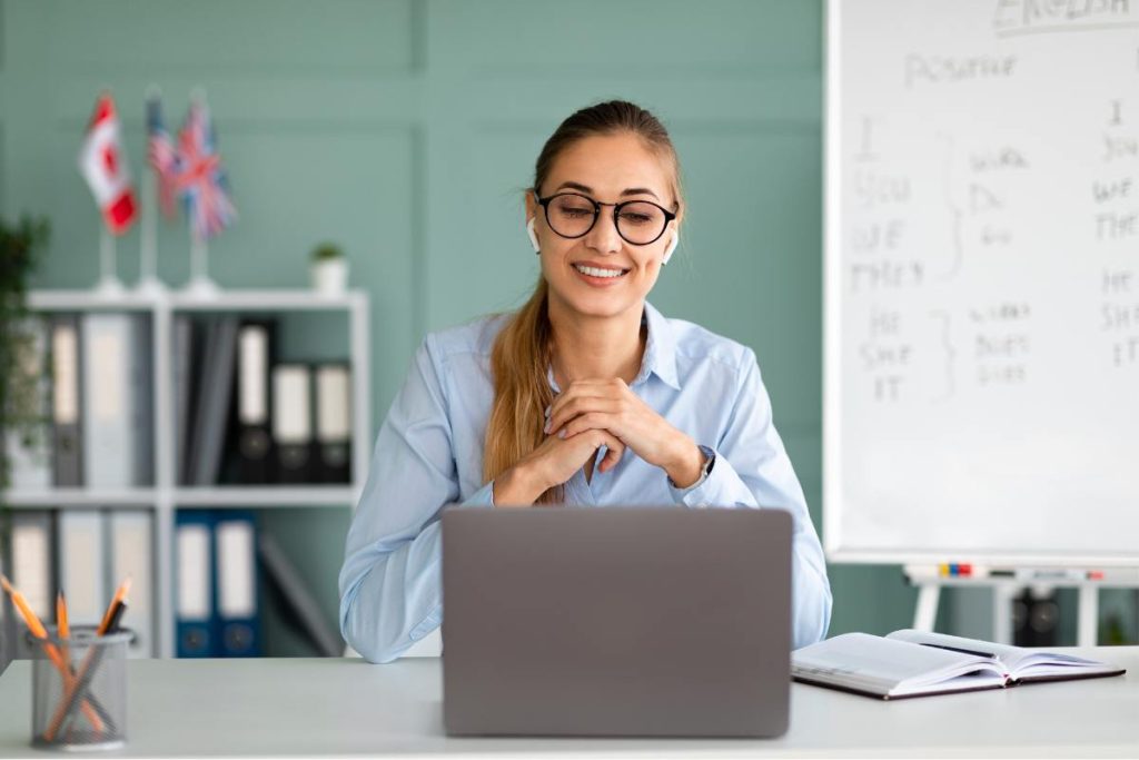 5 Ways to Organize Your Laptop for Better Productivity - A Tutor